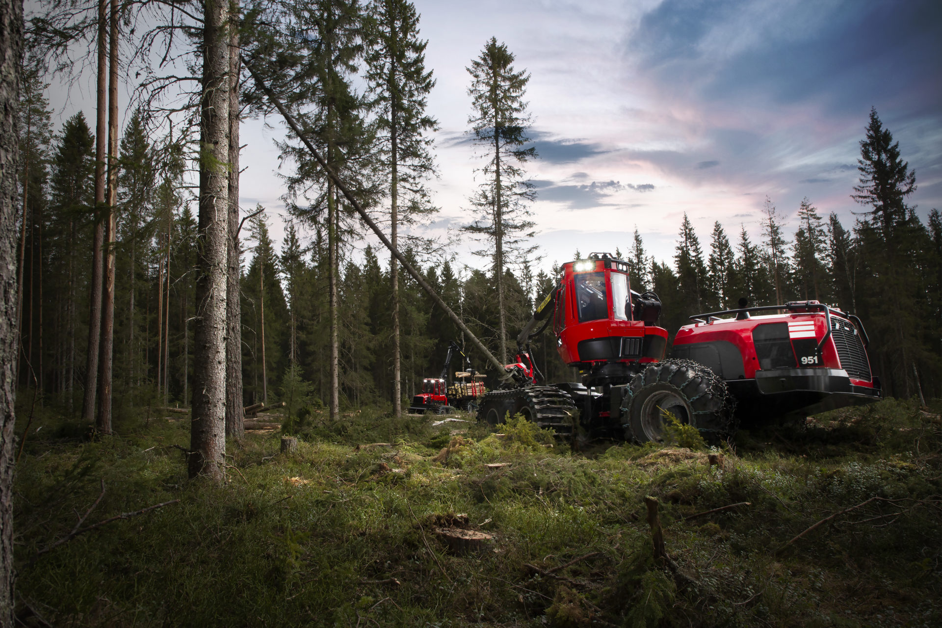 Komatsu Forest new 2020 models: simpler and speedier troubleshooting ...