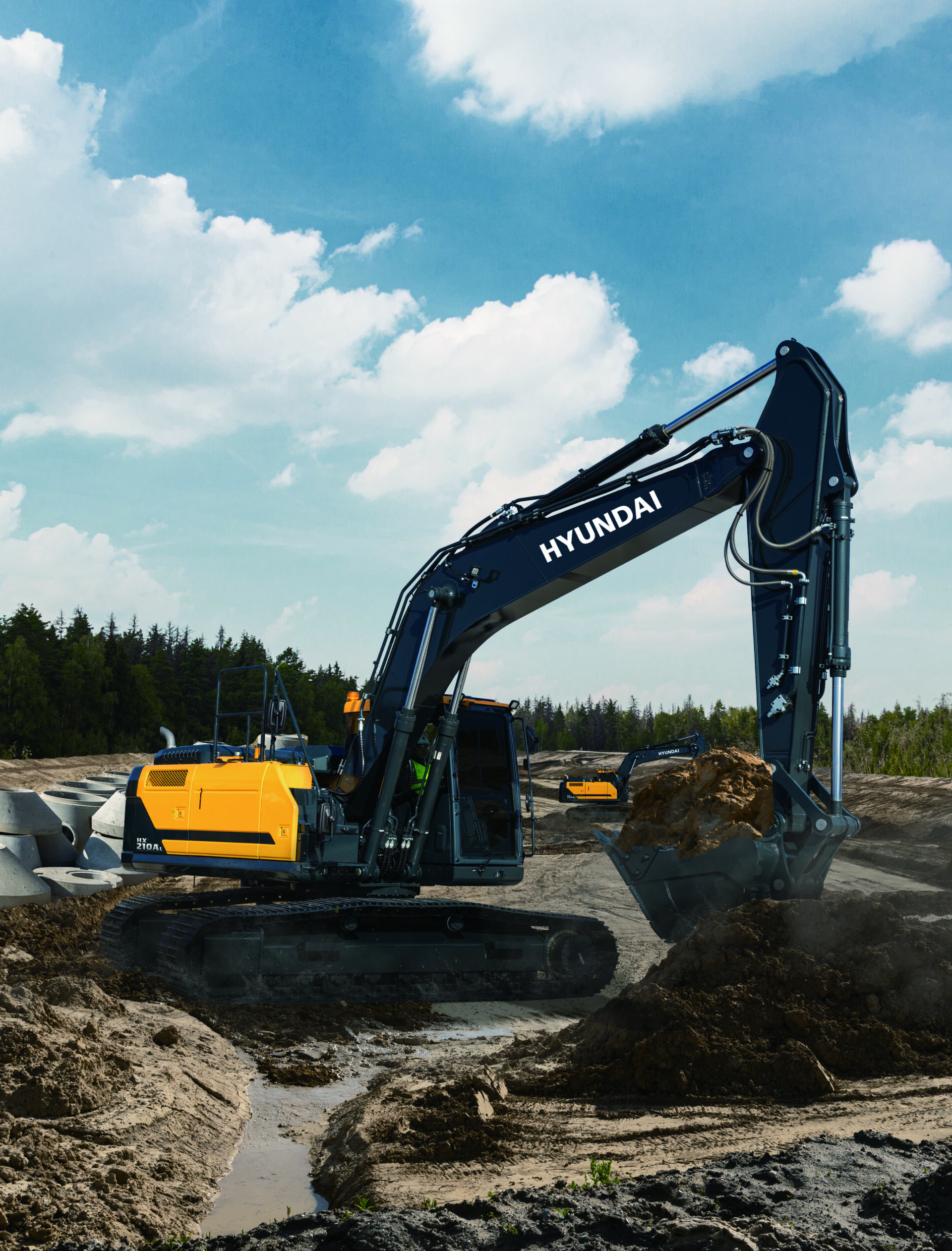 Hyundai Launches the New HX210AL Crawler Excavator | The HeavyQuip Magazine