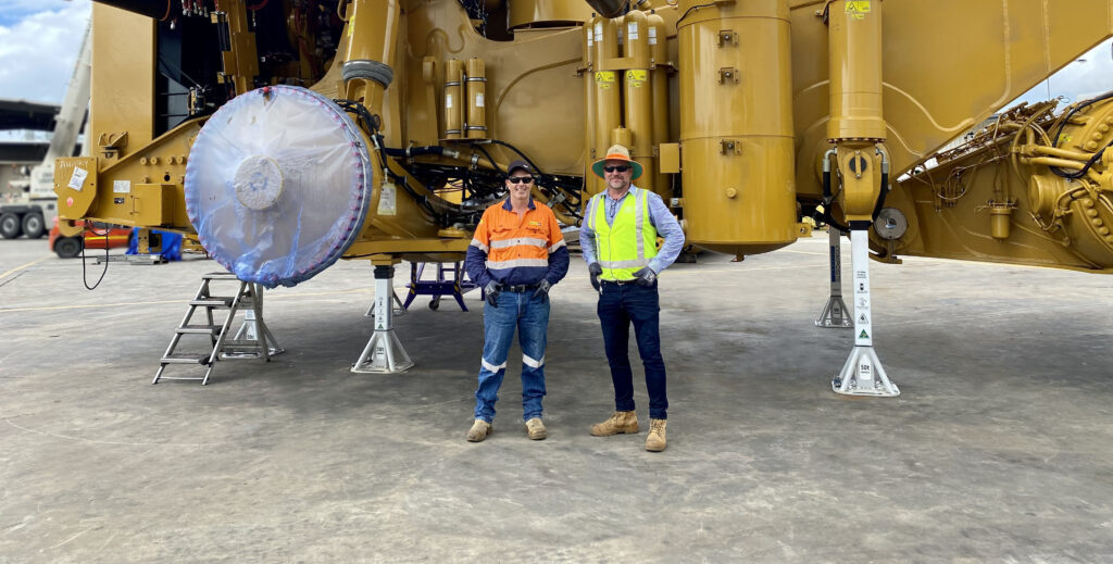Caterpillar Largest Australian Distributor Employs New Innovative Jack ...