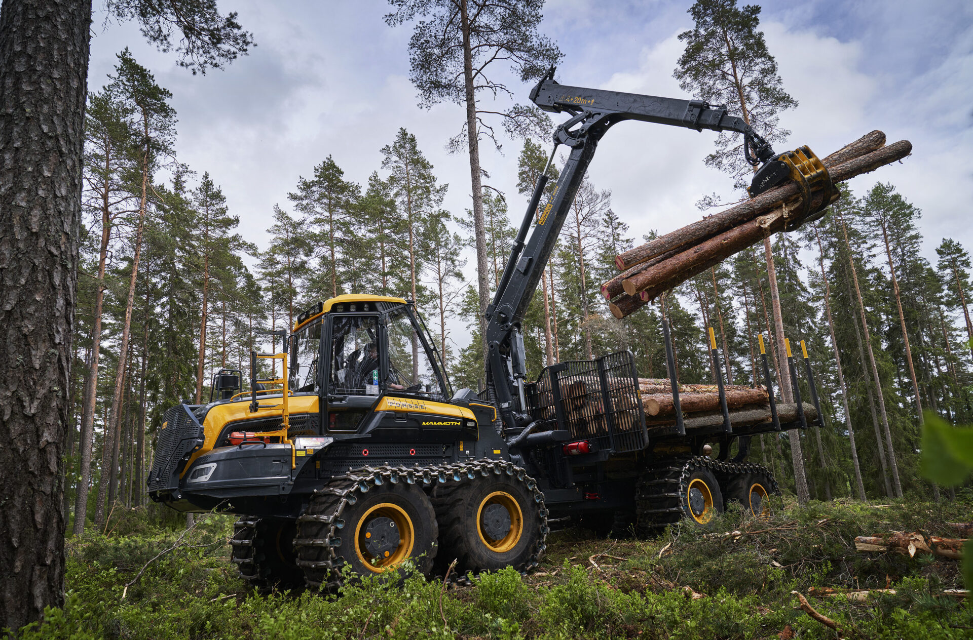 Ponsse Launches New Scorpion Giant Harvester and Mammoth Forwarder ...