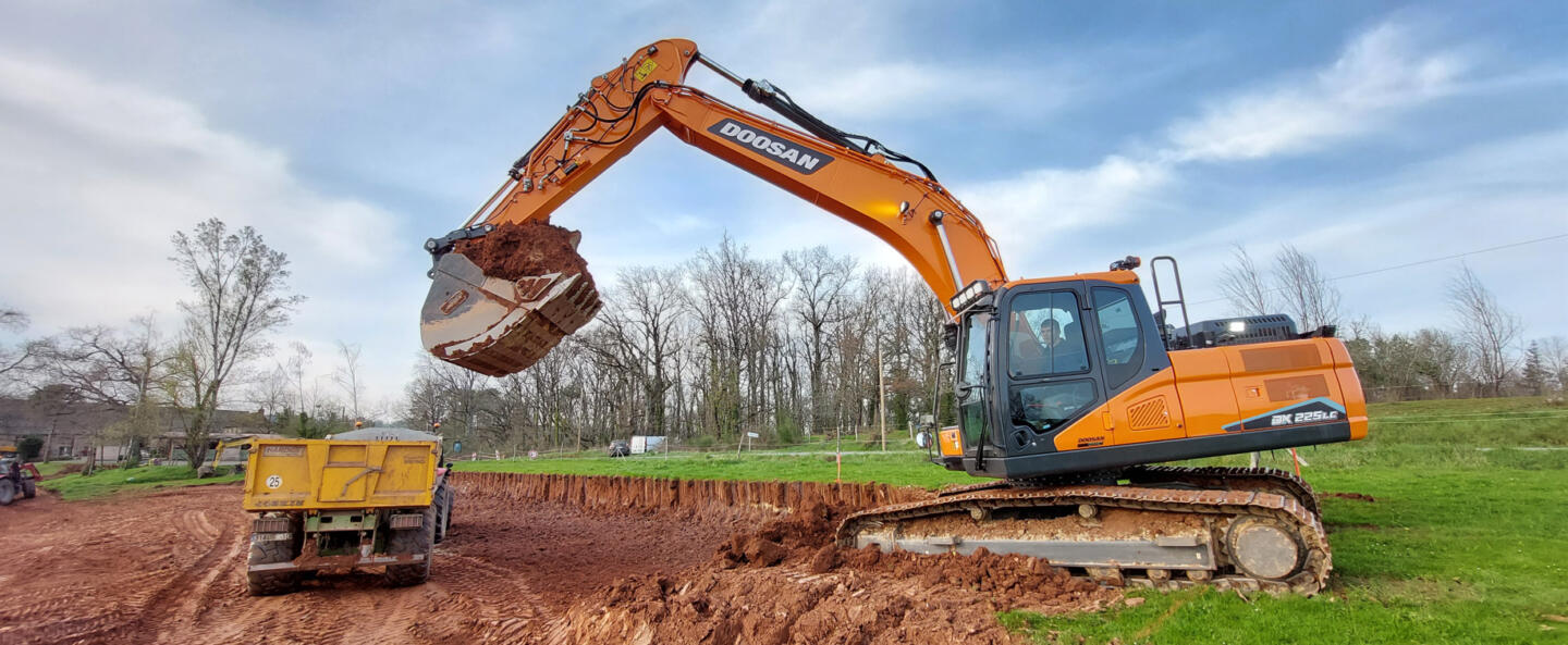 Doosan Launches Its First ‘Smart’ Excavator to Help Operators Work ...