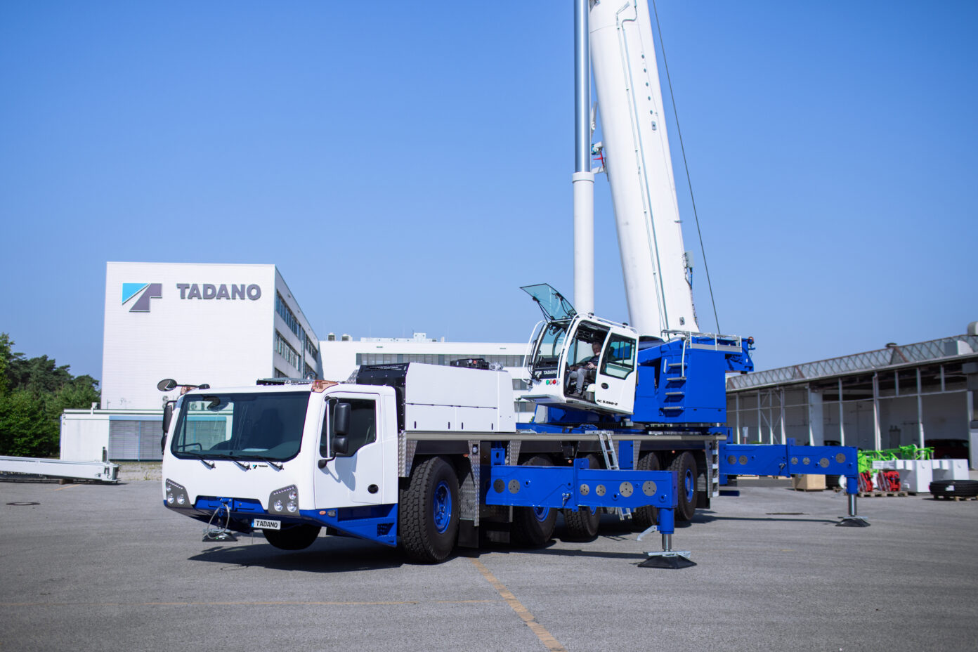 Tadano Displays AC 5.250-2 for the First time at bauma 2022 | The ...