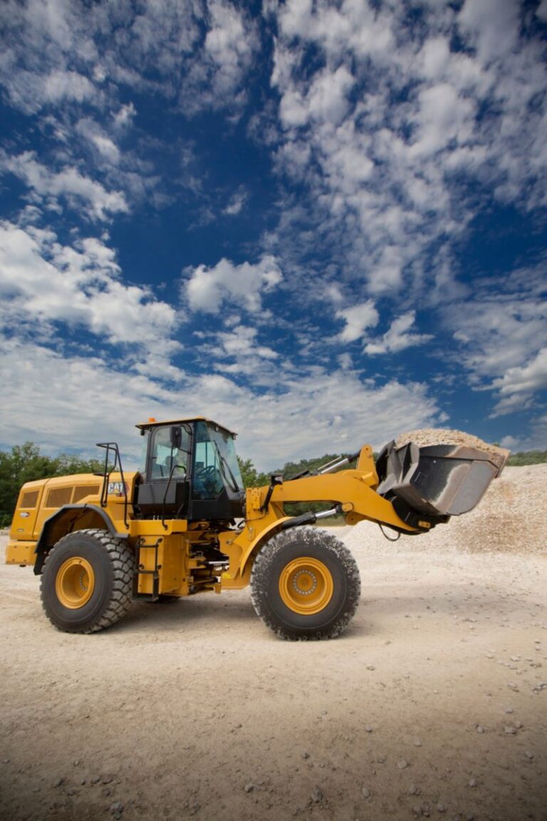 Caterpillar Expands its Portfolio Adding Four New Battery Electric ...