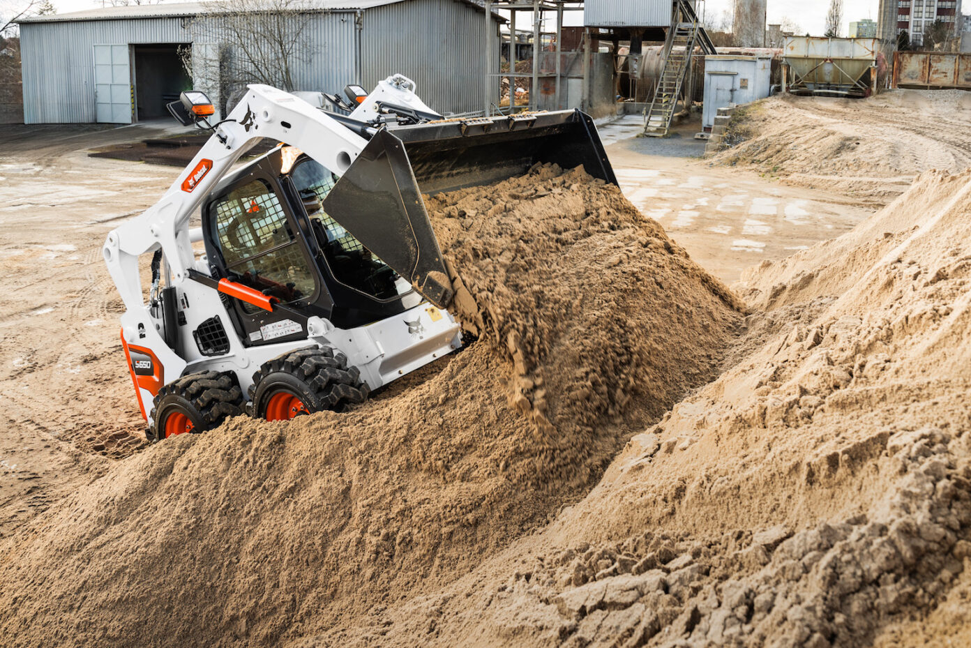 Bobcat Launches Stage V Compliant Versions of the S630 and S650 Skid ...