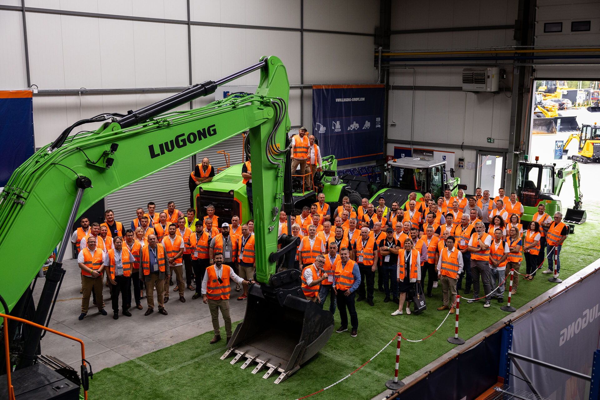 LiuGong Hosts BEV Experience Event at Its Facility in Poland | The ...