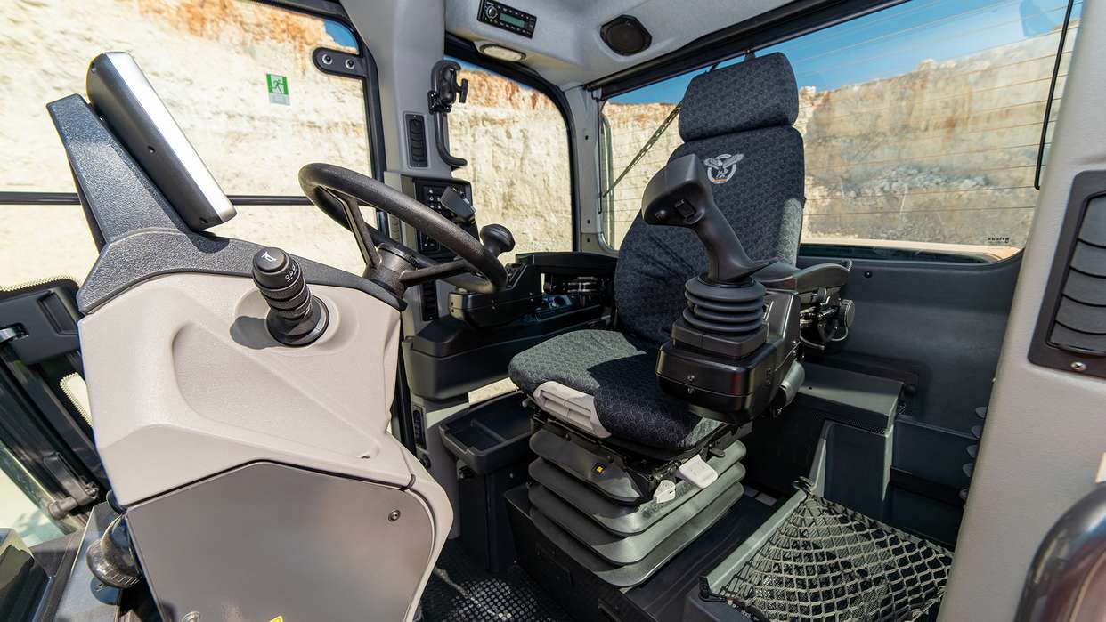 Case CE Launches D-Series Graders - Machinery Asia, your information ...