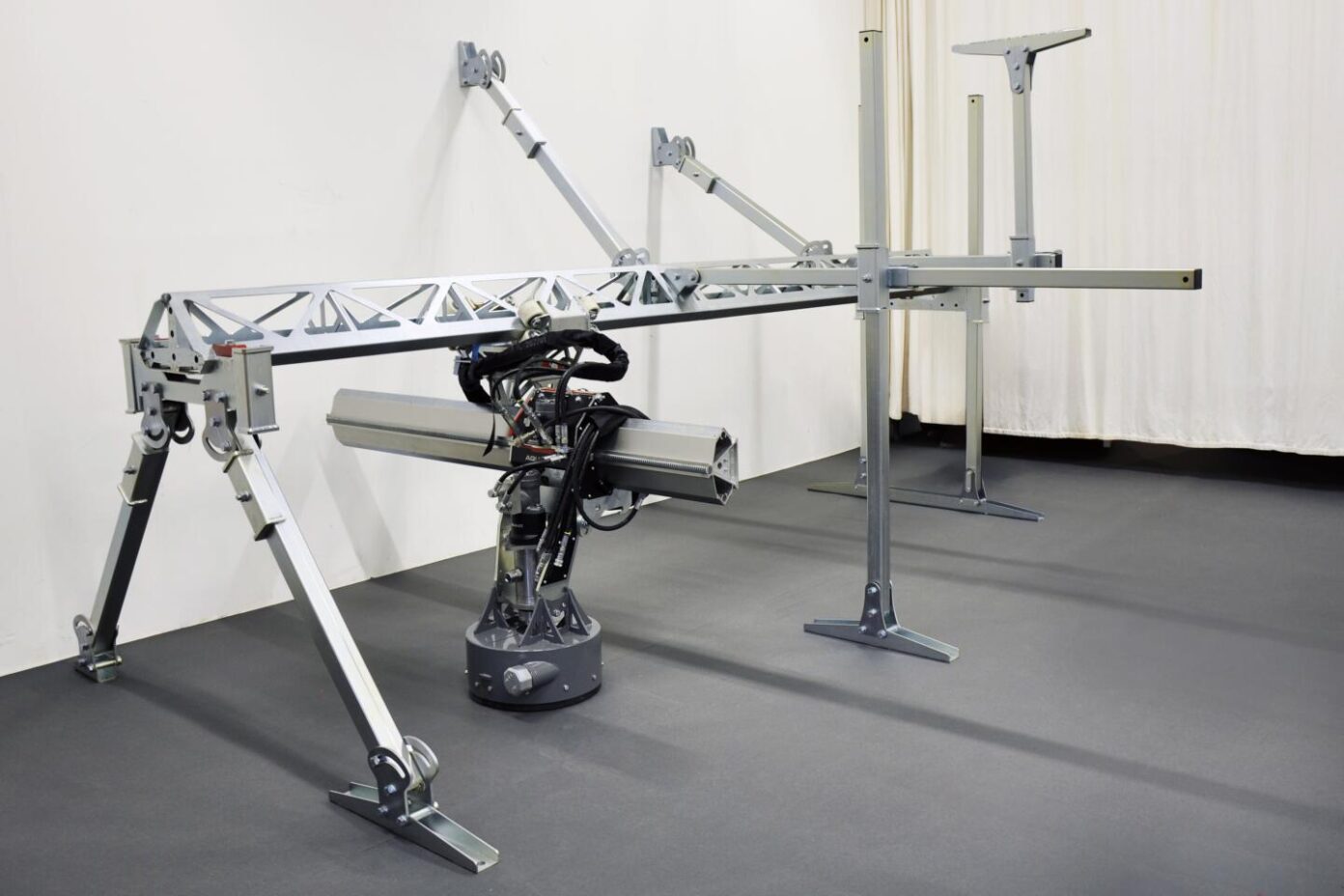 Aquajet Showcases the Aqua Rail System 3.0 for Hydrodemolition ...