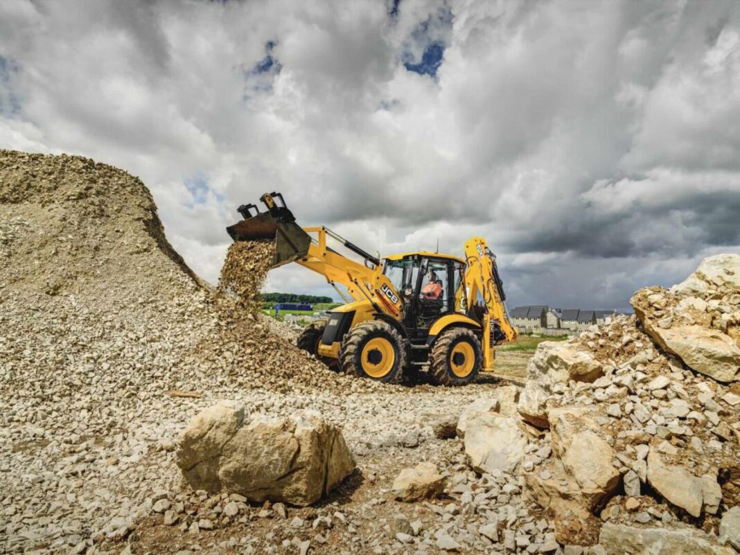 Backhoe Loaders | The HeavyQuip Magazine