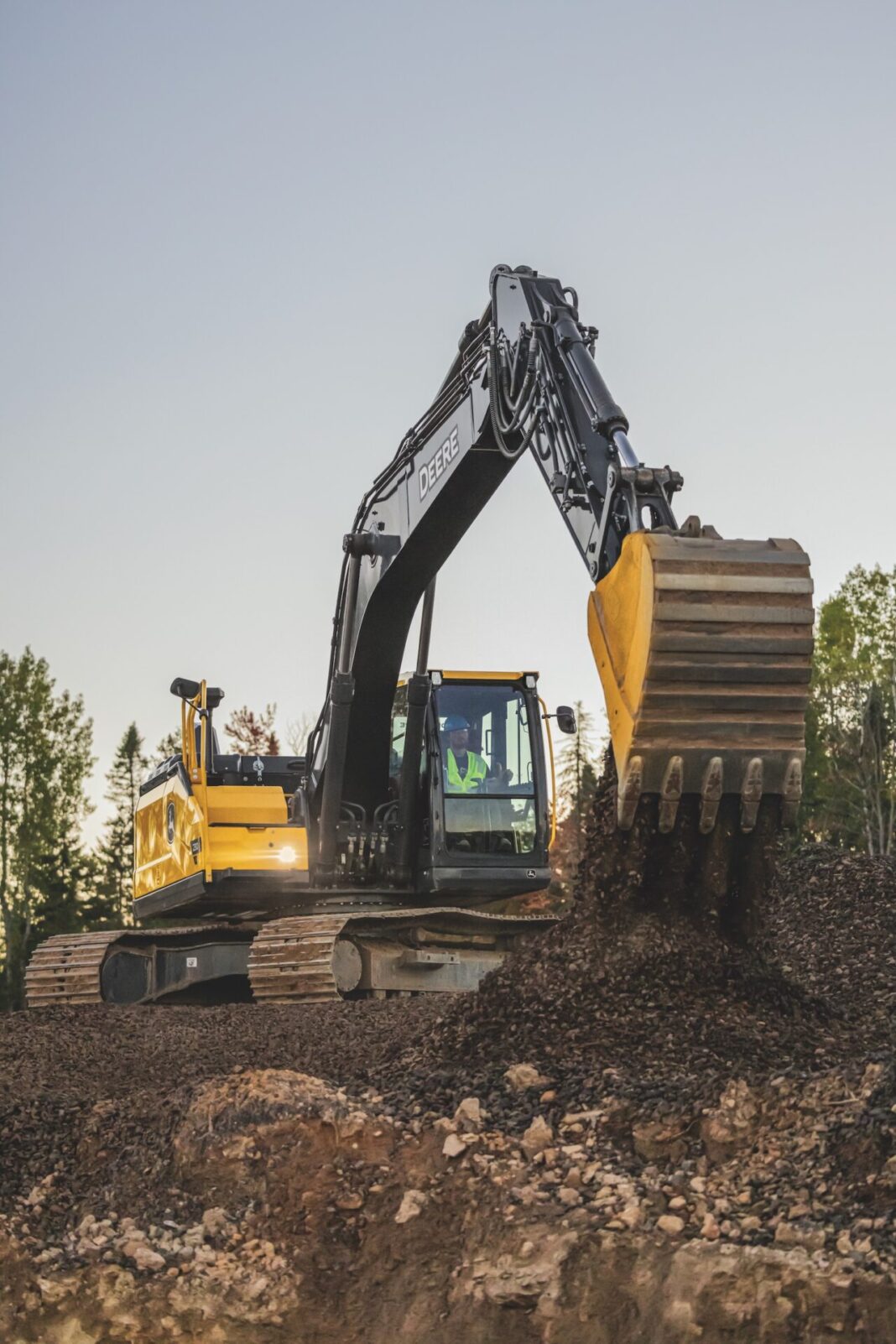 John Deere Rolls out New-Gen P-Tier Midsize Excavators, to Showcase at ...